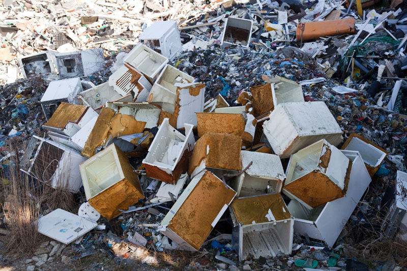 Geheimniskrämerei um illegale Abfalllager in Sachsen – muellrausch.de ...